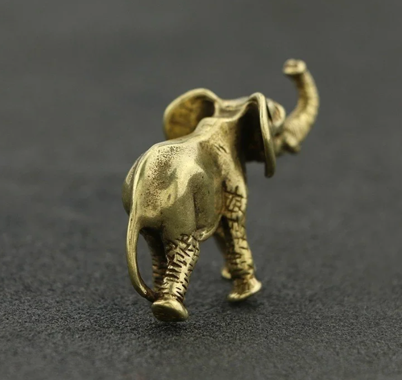 Elephant decor – Basic Outline Interiors