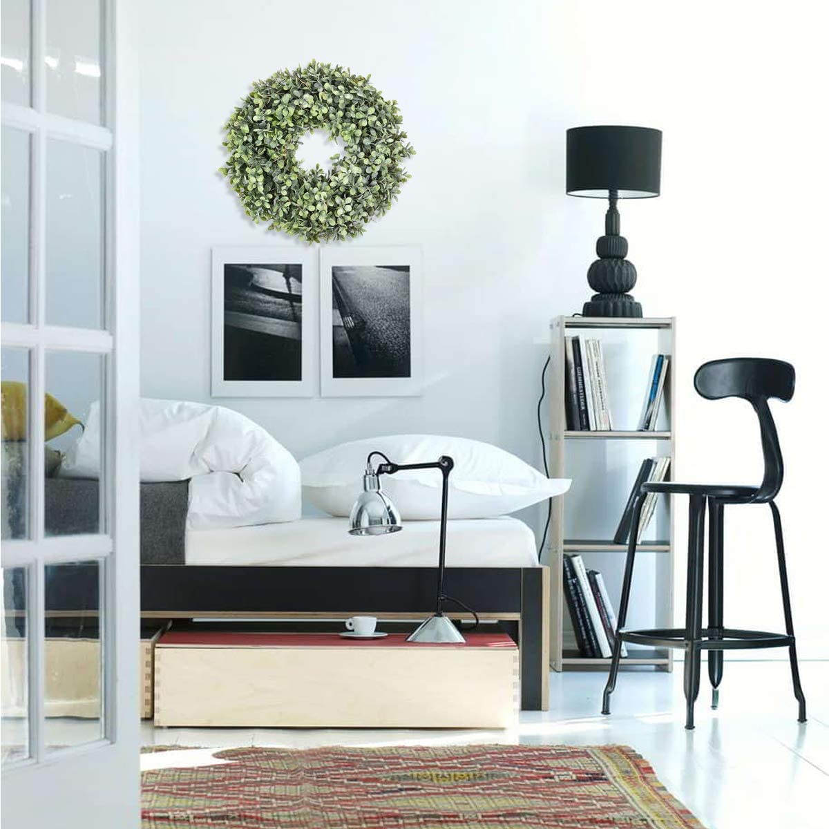 Boxwood Wreath – Basic Outline Interiors