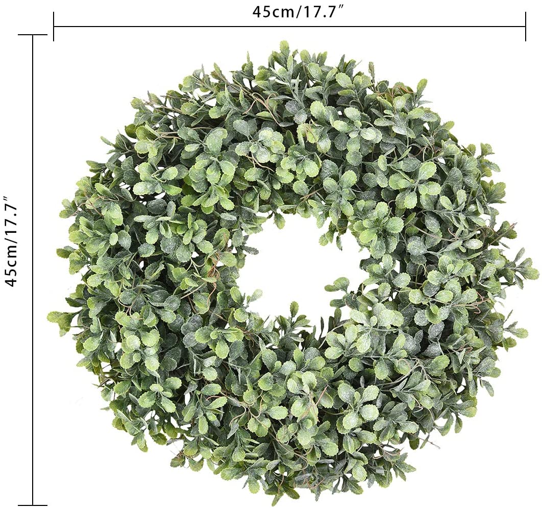 Boxwood Wreath – Basic Outline Interiors