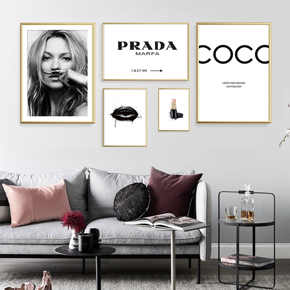Kate Moss Canvas Poster – Basic Outline Interiors